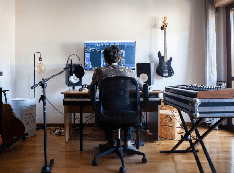 Comment créer son propre studio d'enregistrement à la maison ? - Realtor X - Webflow Ecommerce ...